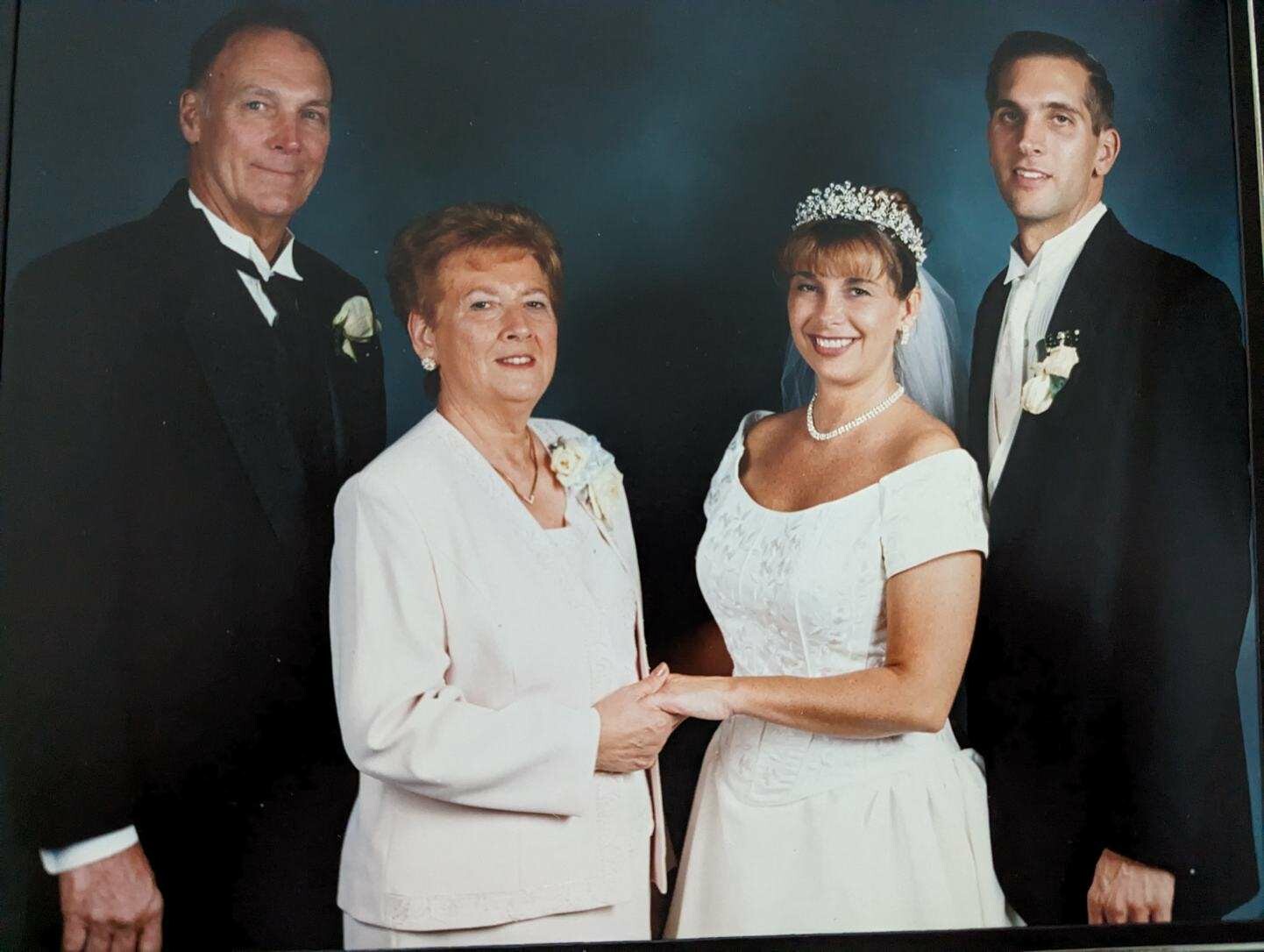 Suzanne G. Roland Obituary | Verheyden Funeral Home, Inc. Suzanne G. Roland Obituary | Verheyden Funeral Home, Inc.